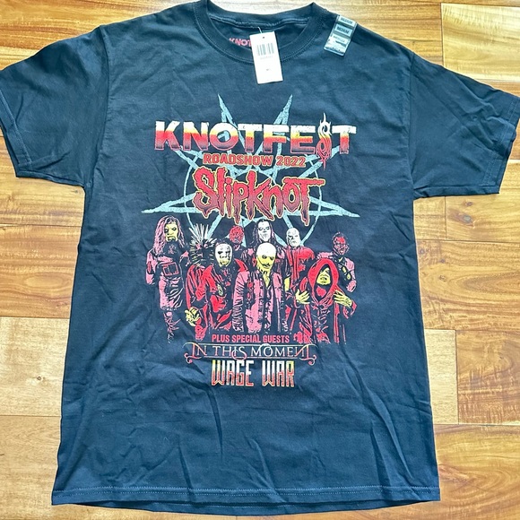 Hot Topic | Shirts | Hot Topic X Knotfest Roadshow 222 Slipknot Tshirt ...